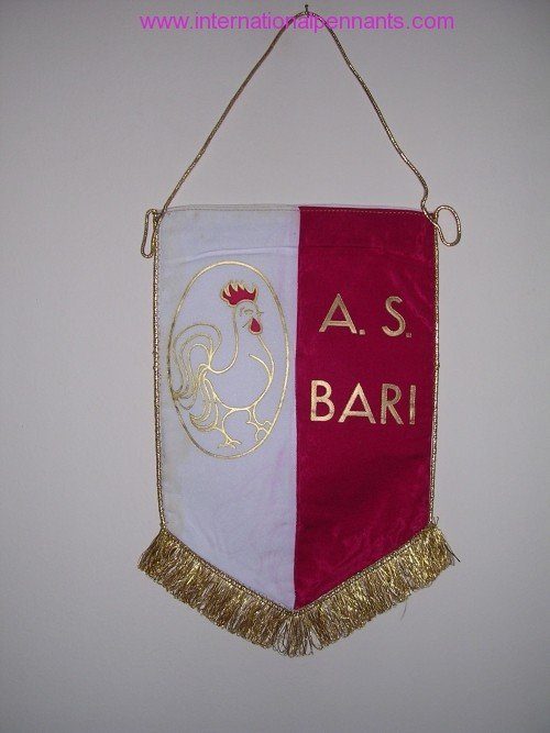 AS Bari 1 – Internationalpennants